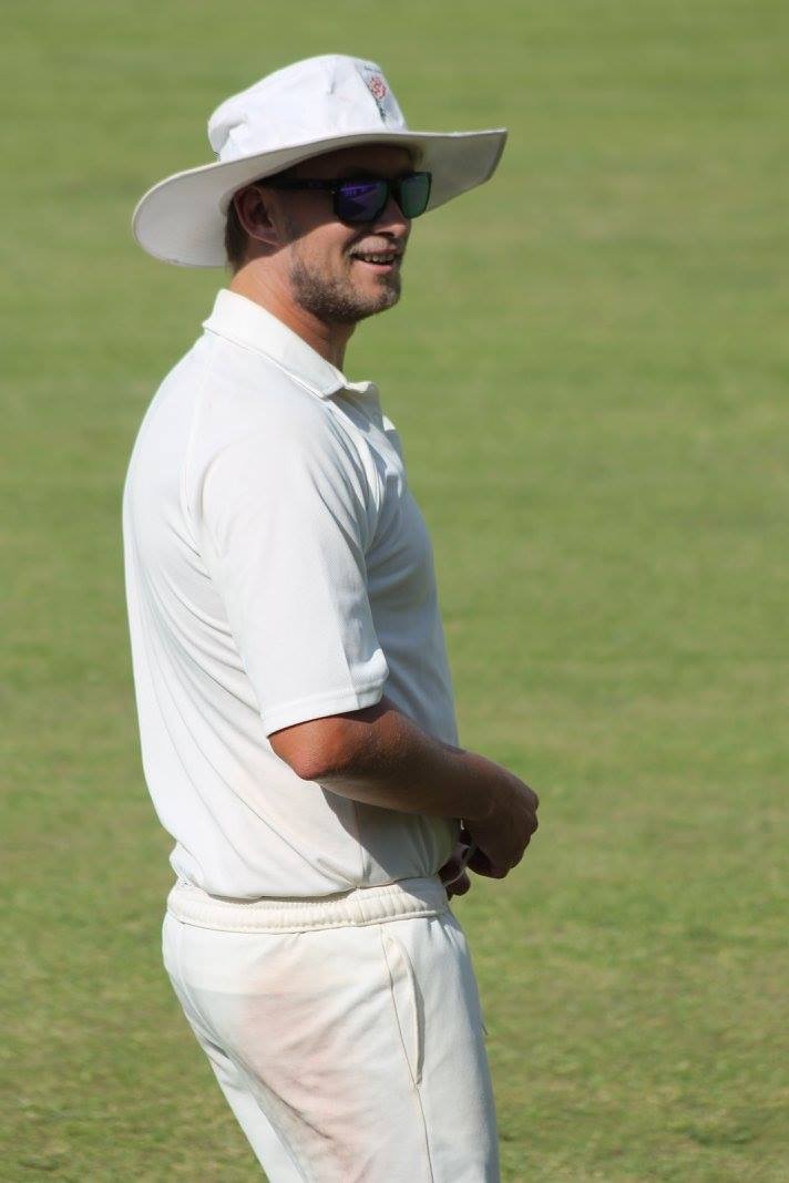 Our Coaches – Esher Cricket Club